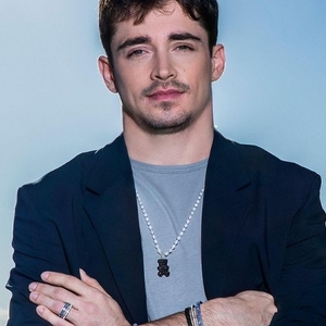 Charles Leclerc Bio - Facts, Age, Parents, Girlfriend, Brother, Height ...